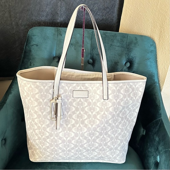 Coach | Bags | Coach Park Dream C Tote White Bag | Poshmark